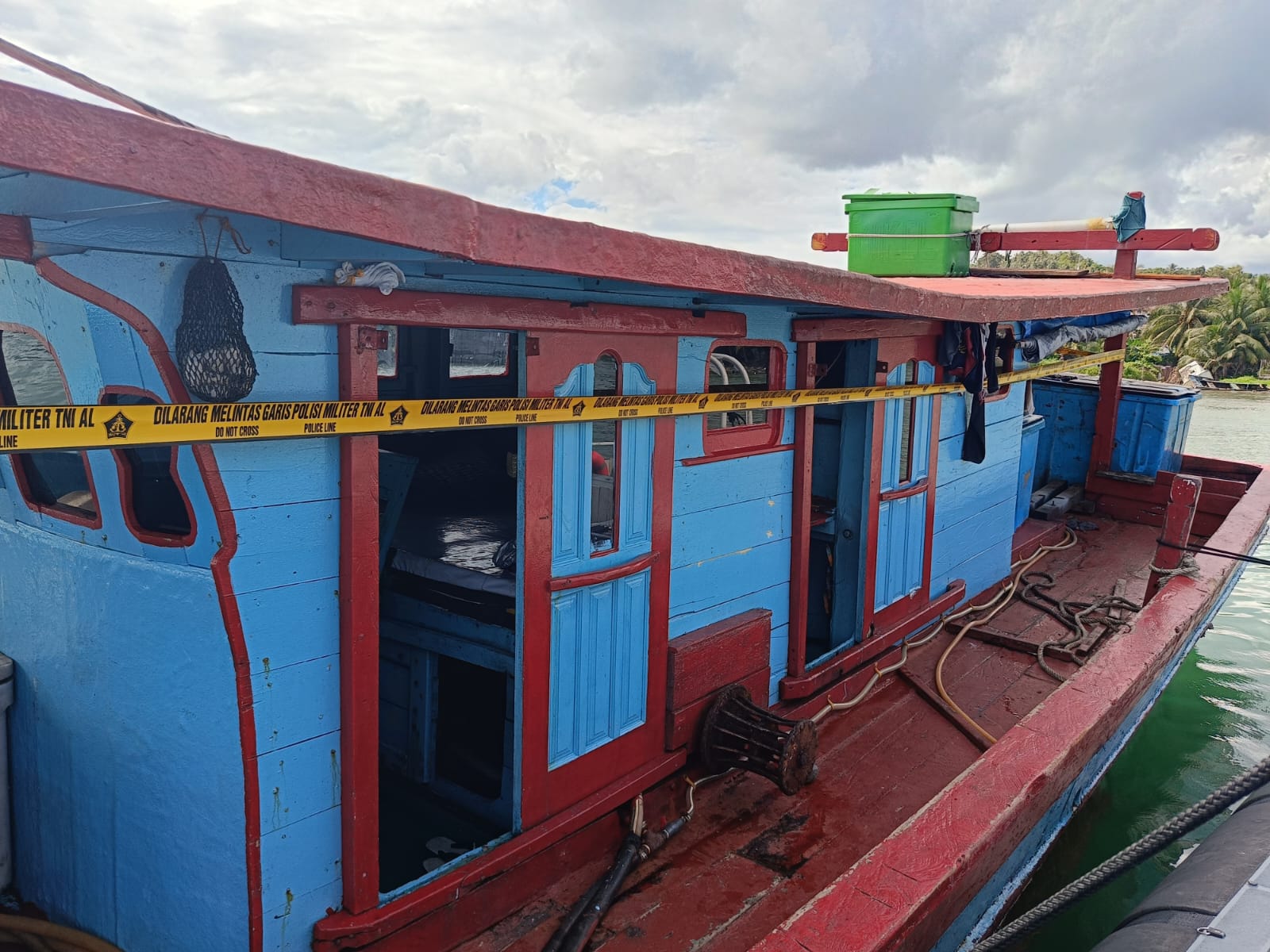 Fakta Baru: Kapal Bom Ikan Ternyata KM Laksamana Ceng Ho - Cakrawala Satu